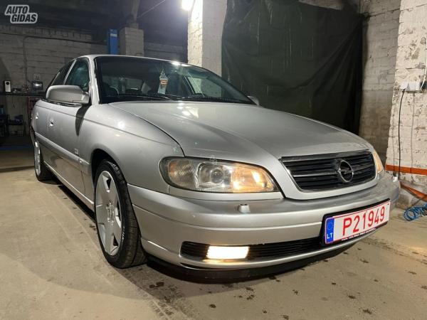Grey Opel Omega 2001 in Joniskis, with an engine capacity of 2.20 L and mileage of 310 thousand km for 700 €, photo 2 on AUTOMOTO.COM.LV