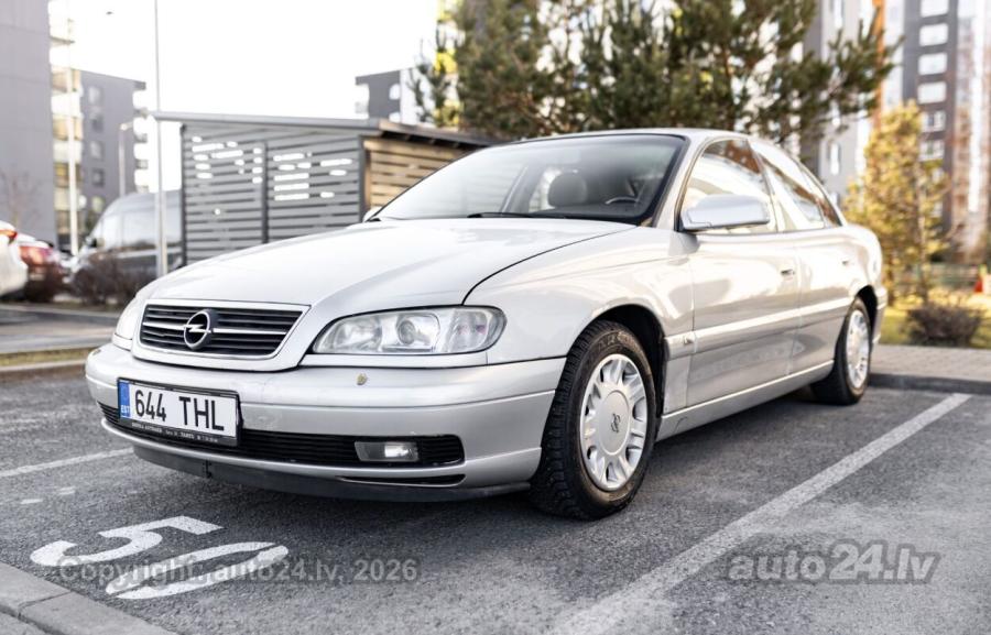 Pelēks Opel Omega 2001 Tallina, ar dzinēja tilpumu 2.60 L un nobraukumu 277 tūkst. km par 1999 €, foto 3 vietnē AUTOMOTO.COM.LV