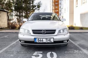 Grey Opel Omega 2001 in Tallinn, with an engine capacity of 2.60 L and mileage of 277 thousand km for 1999 €, photo 2 on AUTOMOTO.COM.LV