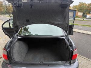 Pelēks Opel Omega 2003 Rīga, ar dzinēja tilpumu 2.20 L un nobraukumu 283 tūkst. km par 2950 €, foto 6 vietnē AUTOMOTO.COM.LV