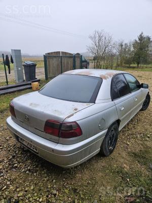Pelēks Opel Omega 2004 Aizkraukle, ar dzinēja tilpumu 2.20 L un nobraukumu 350 tūkst. km par 549 €, foto 3 vietnē AUTOMOTO.COM.LV