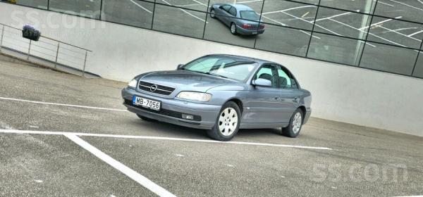 Pelēks Opel Omega 2004 Rīga, ar dzinēja tilpumu 2.20 L un nobraukumu 280 tūkst. km par 1650 €, foto 1 vietnē AUTOMOTO.COM.LV