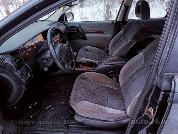 Grey Opel Omega 1996 in Saue, with an engine capacity of 2.50 L and mileage of 330 thousand km for 1300 €, photo 11 on AUTOMOTO.COM.LV