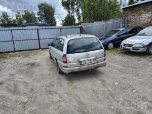 Pelēks Opel Omega 2001 Daugavpils, ar dzinēja tilpumu 2.50 L un nobraukumu 380 tūkst. km par 650 €, foto 6 vietnē AUTOMOTO.COM.LV