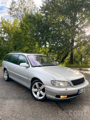 Grey Opel Omega 2002 in Ogre, with an engine capacity of 2.60 L and mileage of 212 thousand km for 2250 €, photo  on AUTOMOTO.COM.LV