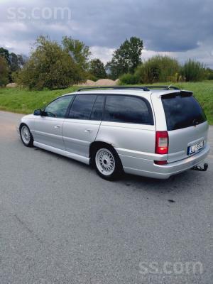 Grey Opel Omega 2002 in Riga, with an engine capacity of 2.50 L and mileage of 253 thousand km for 650 €, photo 3 on AUTOMOTO.COM.LV
