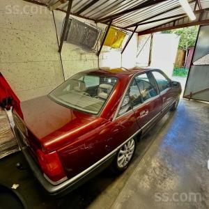 Sarkans Opel Omega 1988 Liepāja, ar dzinēja tilpumu 2.00 L un nobraukumu 254 tūkst. km par 2400 €, foto 24 vietnē AUTOMOTO.COM.LV