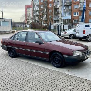 Sarkans Opel Omega 1988 Liepāja, ar dzinēja tilpumu 2.00 L un nobraukumu 254 tūkst. km par 2400 €, foto 25 vietnē AUTOMOTO.COM.LV
