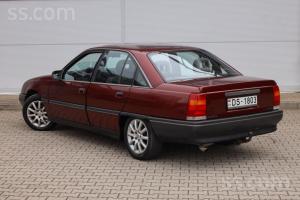 Red Opel Omega 1988 in Riga, with an engine capacity of 2.00 L and mileage of 0 thousand km for 2495 €, photo 5 on AUTOMOTO.COM.LV