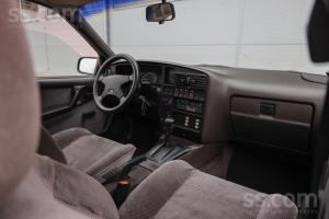 Red Opel Omega 1988 in Riga, with an engine capacity of 2.00 L and mileage of 0 thousand km for 2495 €, photo 8 on AUTOMOTO.COM.LV