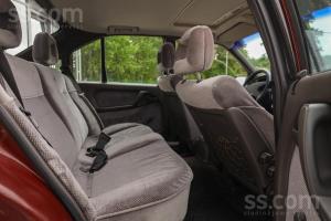 Sarkans Opel Omega 1988 Rīga, ar dzinēja tilpumu 2.00 L un nobraukumu 0 tūkst. km par 2495 €, foto 14 vietnē AUTOMOTO.COM.LV