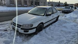 Opel Omega 1994 in Kaunas, with an engine capacity of 2.00 L and mileage of 185 thousand km for 550 €, photo 4 on AUTOMOTO.COM.LV