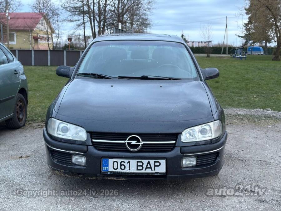 Opel Omega 1997 in Narva, with an engine capacity of 2.00 L and mileage of 229 thousand km for 400 €, photo 4 on AUTOMOTO.COM.LV