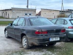 Opel Omega 1997 in Narva, with an engine capacity of 2.00 L and mileage of 229 thousand km for 400 €, photo 5 on AUTOMOTO.COM.LV