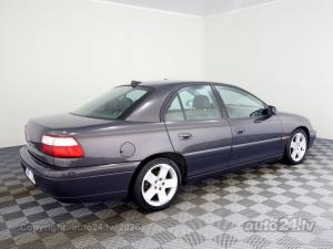 Opel Omega 2000 Tallina, ar dzinēja tilpumu 3.00 L un nobraukumu 225 tūkst. km par 1699 €, foto 4 vietnē AUTOMOTO.COM.LV