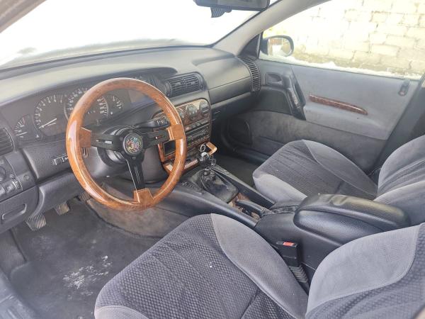 Opel Omega 1997 Viļņa, ar dzinēja tilpumu 2.00 L un nobraukumu 275 tūkst. km par 800 €, foto 5 vietnē AUTOMOTO.COM.LV