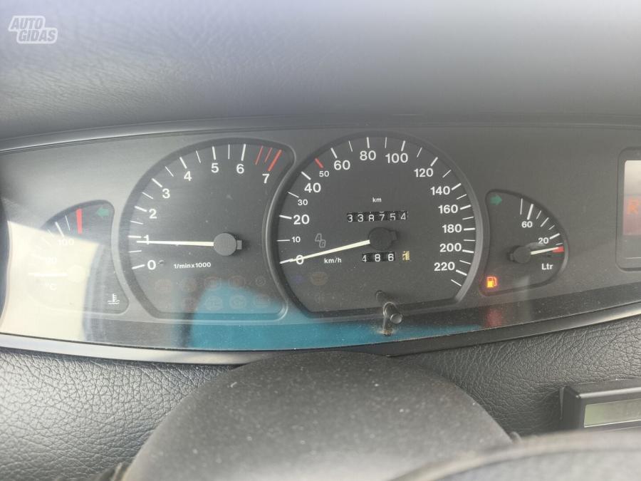 Opel Omega 1997 Ignalina, ar dzinēja tilpumu 2.00 L un nobraukumu 333 tūkst. km par 499 €, foto 6 vietnē AUTOMOTO.COM.LV