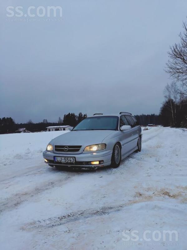 Opel Omega 2002 Rīga, ar dzinēja tilpumu 2.50 L un nobraukumu 253 tūkst. km par 900 €, foto 1 vietnē AUTOMOTO.COM.LV