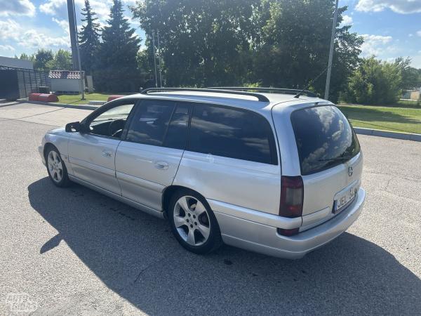 Opel Omega 2003 in Elektrenai, with an engine capacity of 2.50 L and mileage of 338 thousand km for 600 €, photo 4 on AUTOMOTO.COM.LV