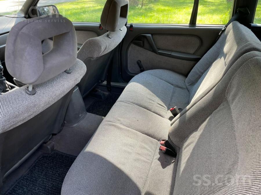 Violets Opel Omega 1990 Rīga, ar dzinēja tilpumu 2.00 L un nobraukumu 181 tūkst. km par 2290 €, foto 8 vietnē AUTOMOTO.COM.LV