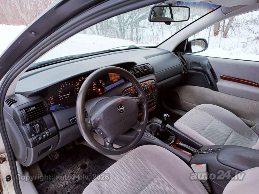 Dzeltens Opel Omega 1998 Saue, ar dzinēja tilpumu 2.00 L un nobraukumu 212 tūkst. km par 1900 €, foto 14 vietnē AUTOMOTO.COM.LV