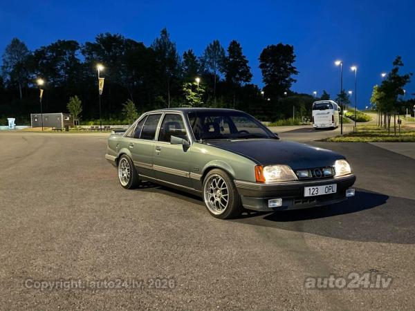 Grey Opel Rekord 1986 in Tallinn, with an engine capacity of 3.00 L and mileage of 0 thousand km for 9000 €, photo 2 on AUTOMOTO.COM.LV