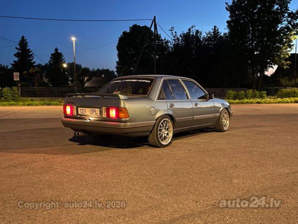 Grey Opel Rekord 1986 in Tallinn, with an engine capacity of 3.00 L and mileage of 0 thousand km for 9000 €, photo 3 on AUTOMOTO.COM.LV