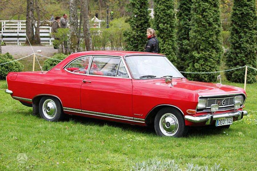 Red Opel Rekord 1966 in Jonava, with an engine capacity of 1.90 L and mileage of 46 thousand km for 11000 €, photo 1 on AUTOMOTO.COM.LV