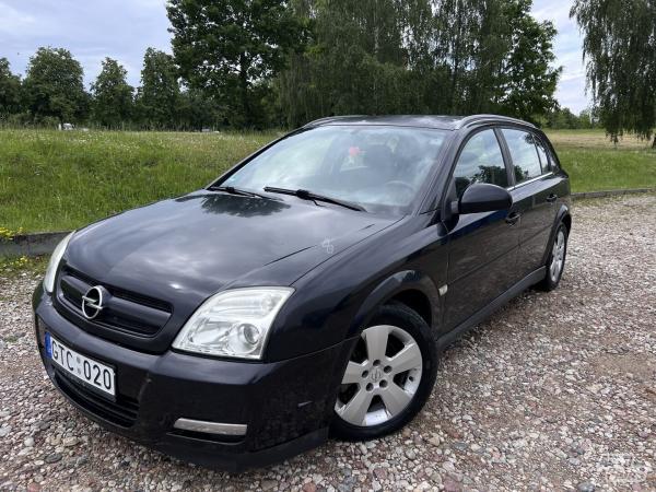 Melns Opel Signum 2003 Alīta, ar dzinēja tilpumu 2.20 L un nobraukumu 355 tūkst. km par 780 €, foto 1 vietnē AUTOMOTO.COM.LV