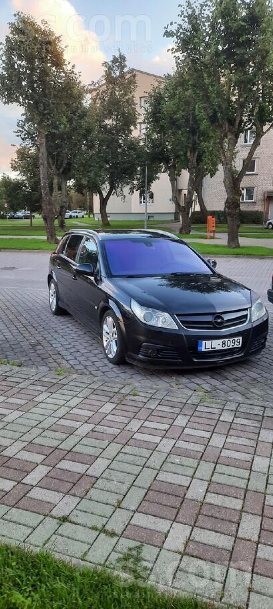 Melns Opel Signum 2005 Ventspils, ar dzinēja tilpumu 3.00 L un nobraukumu 218 tūkst. km par 1200 €, foto 1 vietnē AUTOMOTO.COM.LV