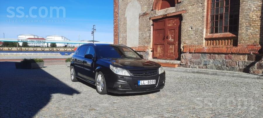 Melns Opel Signum 2005 Ventspils, ar dzinēja tilpumu 3.00 L un nobraukumu 218 tūkst. km par 1200 €, foto 3 vietnē AUTOMOTO.COM.LV