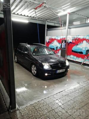 Melns Opel Signum 2005 Dobele, ar dzinēja tilpumu 3.00 L un nobraukumu 350 tūkst. km par 1200 €, foto 4 vietnē AUTOMOTO.COM.LV