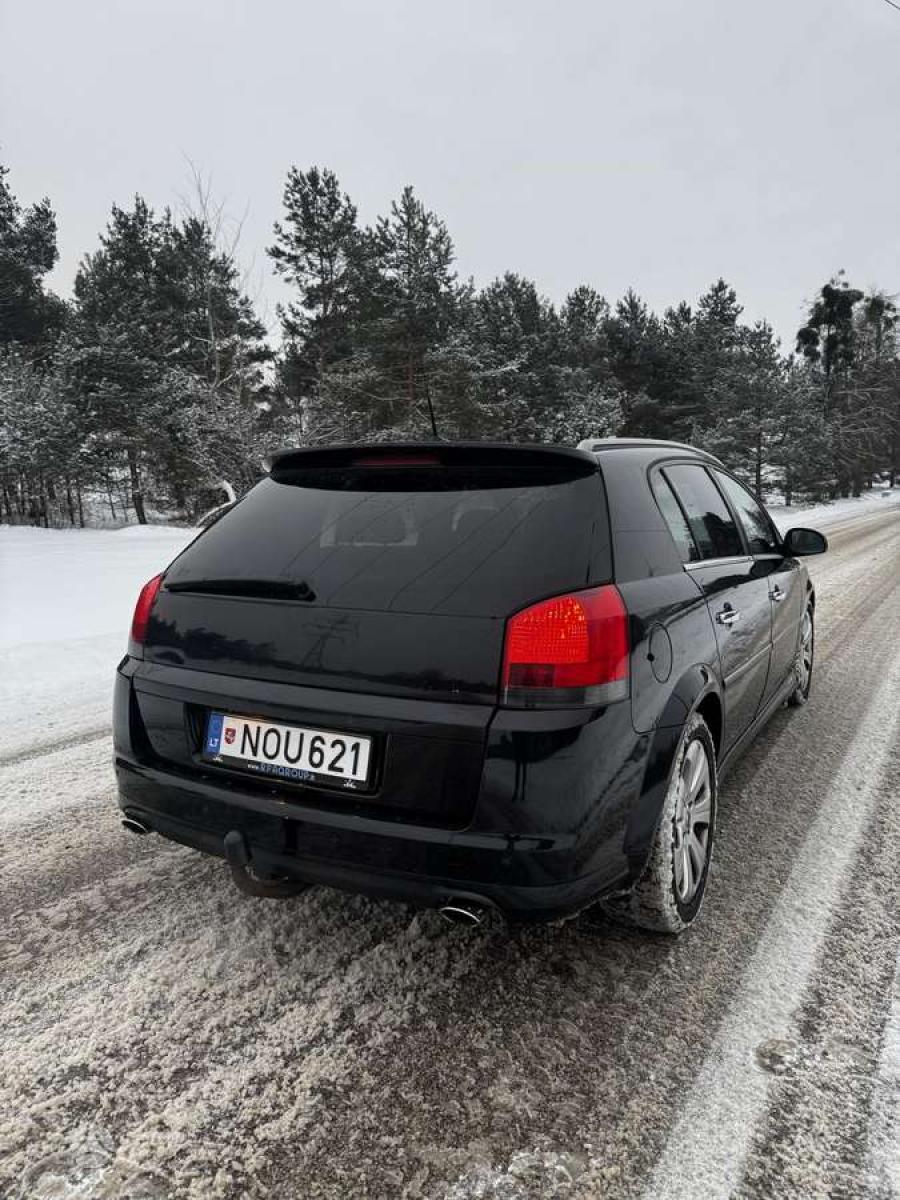 Black Opel Signum 2006 in Kaunas, with an engine capacity of 1.91 L and mileage of 314 thousand km for 2000 €, photo 3 on AUTOMOTO.COM.LV