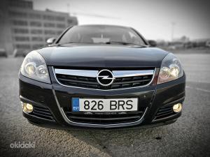 Black Opel Signum 2006 in Tallinn, with an engine capacity of 1.90 L and mileage of 262 thousand km for 2750 €, photo 6 on AUTOMOTO.COM.LV