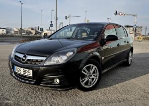 Black Opel Signum 2006 in Tallinn, with an engine capacity of 1.90 L and mileage of 262 thousand km for 2750 €, photo 16 on AUTOMOTO.COM.LV