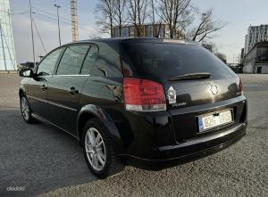 Black Opel Signum 2006 in Tallinn, with an engine capacity of 1.90 L and mileage of 262 thousand km for 2750 €, photo 17 on AUTOMOTO.COM.LV