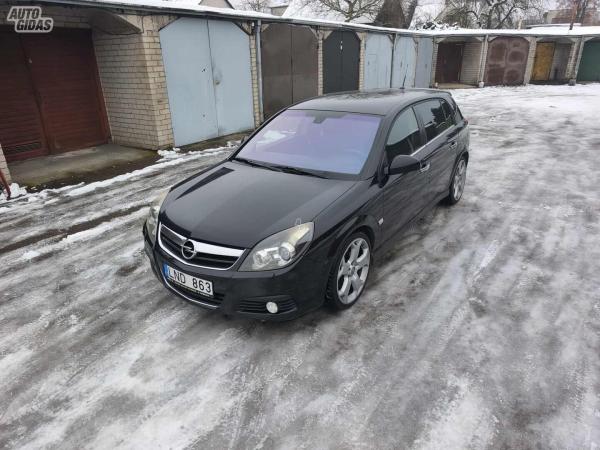 Melns Opel Signum 2007 Kauņa, ar dzinēja tilpumu 3.00 L un nobraukumu 240 tūkst. km par 999 €, foto 2 vietnē AUTOMOTO.COM.LV