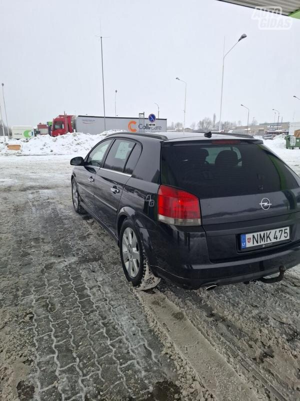 Melns Opel Signum 2007 Klaipėda, ar dzinēja tilpumu 3.00 L un nobraukumu 250 tūkst. km par 1200 €, foto 3 vietnē AUTOMOTO.COM.LV