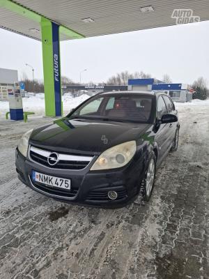 Black Opel Signum 2007 in Klaipeda, with an engine capacity of 3.00 L and mileage of 250 thousand km for 1200 €, photo 12 on AUTOMOTO.COM.LV