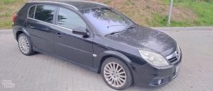 Melns Opel Signum 2007 Klaipėda, ar dzinēja tilpumu 1.90 L un nobraukumu 334 tūkst. km par 1750 €, foto 4 vietnē AUTOMOTO.COM.LV