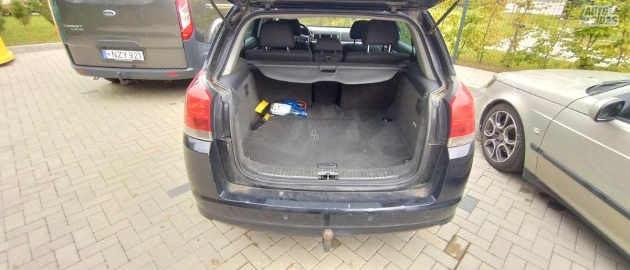 Melns Opel Signum 2007 Klaipėda, ar dzinēja tilpumu 1.90 L un nobraukumu 334 tūkst. km par 1750 €, foto 7 vietnē AUTOMOTO.COM.LV