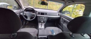 Melns Opel Signum 2007 Klaipėda, ar dzinēja tilpumu 1.90 L un nobraukumu 334 tūkst. km par 1750 €, foto 11 vietnē AUTOMOTO.COM.LV