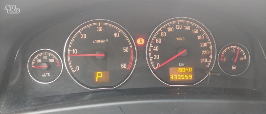 Melns Opel Signum 2007 Klaipėda, ar dzinēja tilpumu 1.90 L un nobraukumu 334 tūkst. km par 1750 €, foto 12 vietnē AUTOMOTO.COM.LV