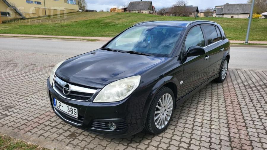 Melns Opel Signum 2008 Madona, ar dzinēja tilpumu 1.90 L un nobraukumu 292 tūkst. km par 2200 €, foto 3 vietnē AUTOMOTO.COM.LV