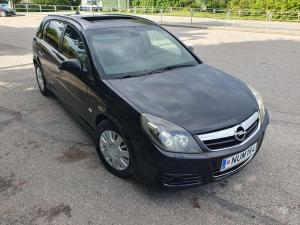 Black Opel Signum 2008 in Vilkaviskis, with an engine capacity of 1.91 L and mileage of 400 thousand km for 850 €, photo 9 on AUTOMOTO.COM.LV