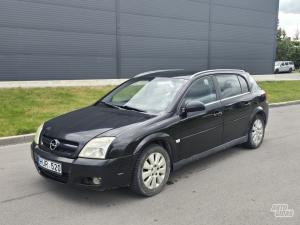Melns Opel Signum 2003 Šauļi, ar dzinēja tilpumu 2.20 L un nobraukumu 500 tūkst. km par 650 €, foto  vietnē AUTOMOTO.COM.LV