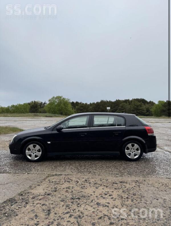 Melns Opel Signum 2004 Liepāja, ar dzinēja tilpumu 2.20 L un nobraukumu 333 tūkst. km par 500 €, foto 4 vietnē AUTOMOTO.COM.LV