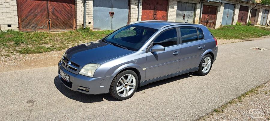 Zils Opel Signum 2005 Druskininkai, ar dzinēja tilpumu 2.20 L un nobraukumu 211 tūkst. km par 550 €, foto 3 vietnē AUTOMOTO.COM.LV