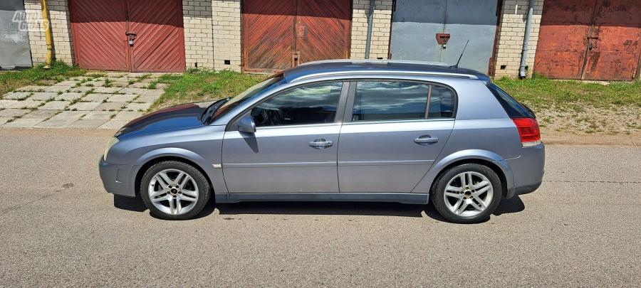 Zils Opel Signum 2005 Druskininkai, ar dzinēja tilpumu 2.20 L un nobraukumu 211 tūkst. km par 550 €, foto 6 vietnē AUTOMOTO.COM.LV