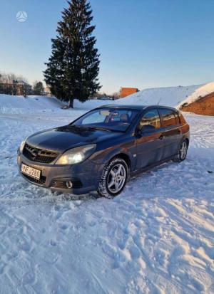 Zils Opel Signum 2006 Kauņa, ar dzinēja tilpumu 1.91 L un nobraukumu 308 tūkst. km par 1550 €, foto 2 vietnē AUTOMOTO.COM.LV